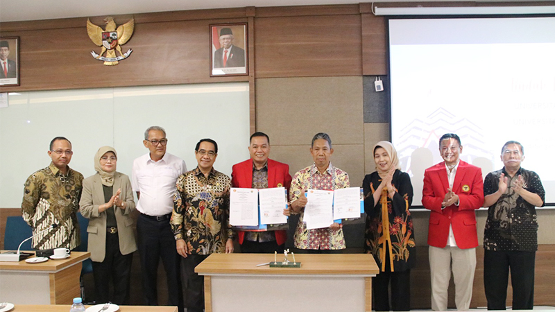 Maksud dari kerja sama tersebut adalah merealisasikan kegiatan penelitian dan publikasi yang ...